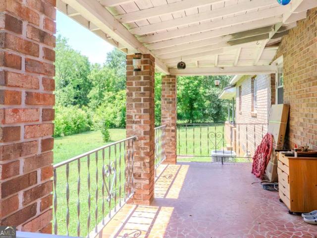 141 Hughes Dairy Road SE