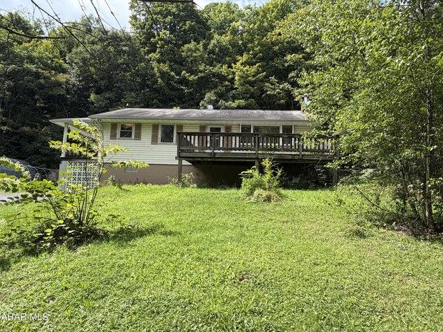 141 Hughes Dr, Altoona, PA 16601