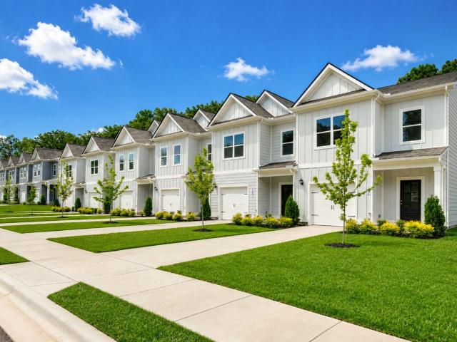 141 Ironhorse Way