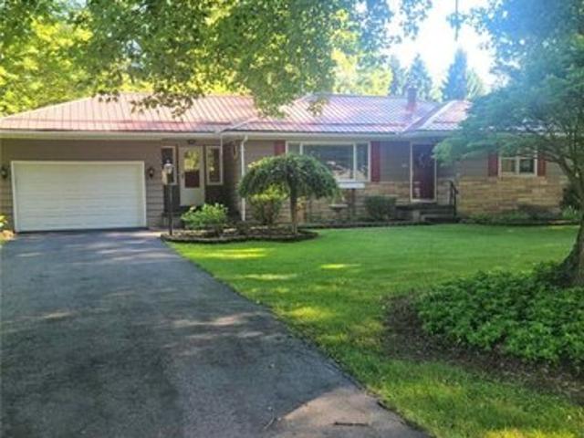 141 Orchard St, Andover, OH 44003