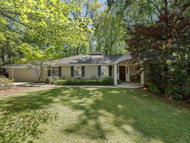 141 Laurel Forest Cir NE, Atlanta, GA 30342