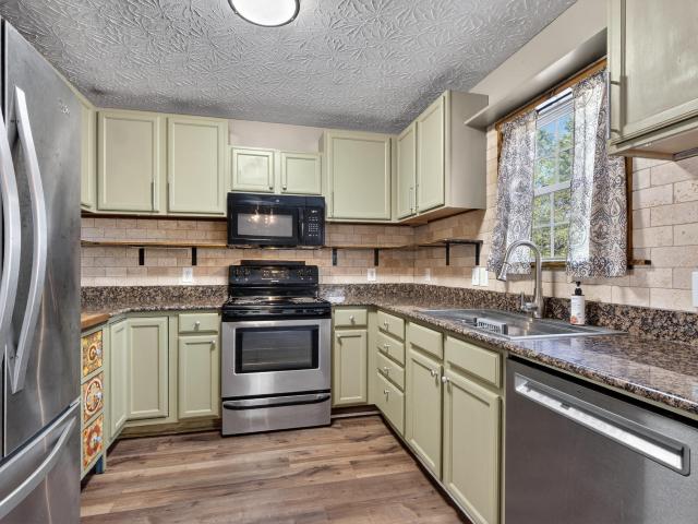 141 Leatherwood Lane