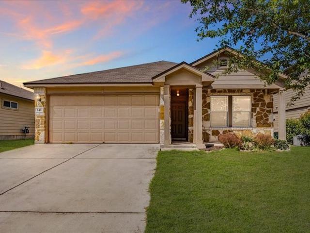 141 Linden Ln, San Marcos, TX 78666