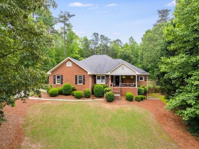 141 Mountain Oaks Dr, Carrollton, GA 30116