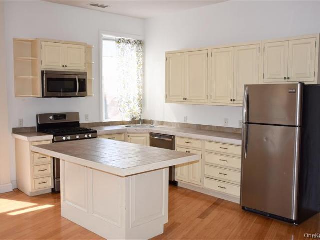 141 Main Street 3A