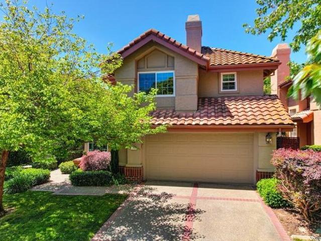 141 Marble Canyon Dr, Folsom, CA 95630