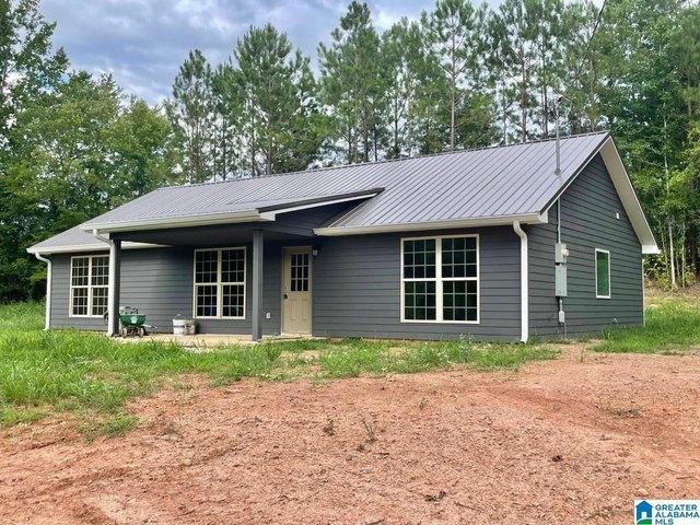 141 Mashburn Dr, Wedowee, AL 36278