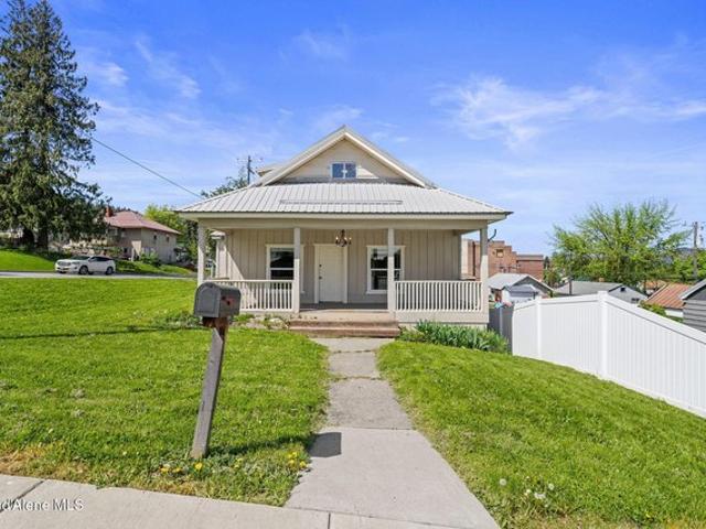 141 S 13th St, Saint Maries, ID 83861