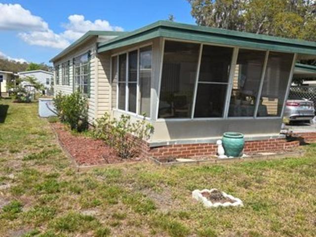 141 S Lake Dr, Leesburg, FL 34788