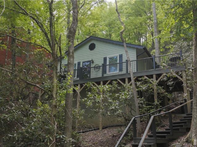 141 Snowflake Road