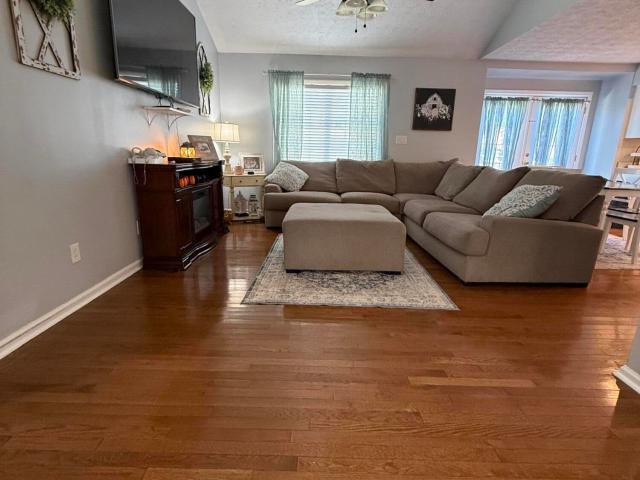 141 Southcreek Drive