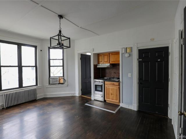 141 Saint James Street 4b