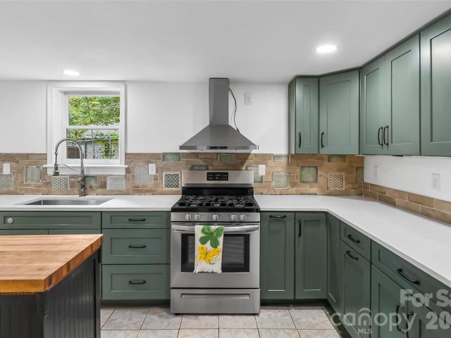 141 Silversteen Drive