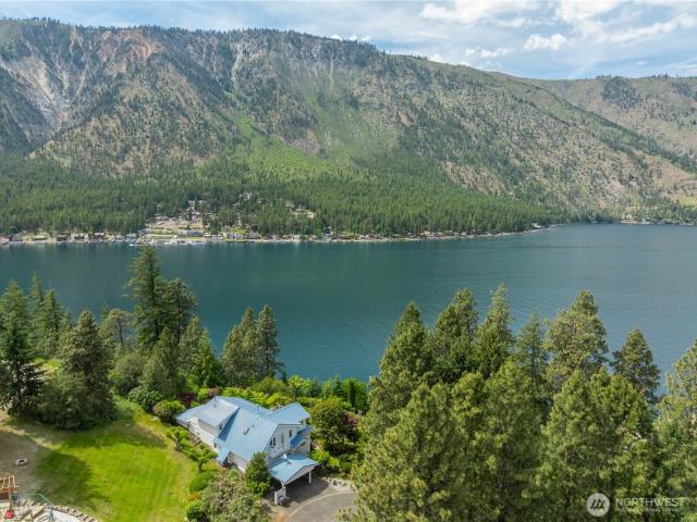 141 Sunset PL