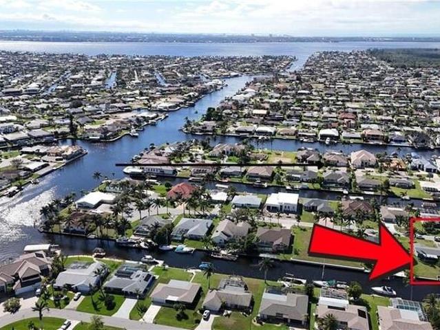 Undisclosed Address, Cape Coral, FL 33914