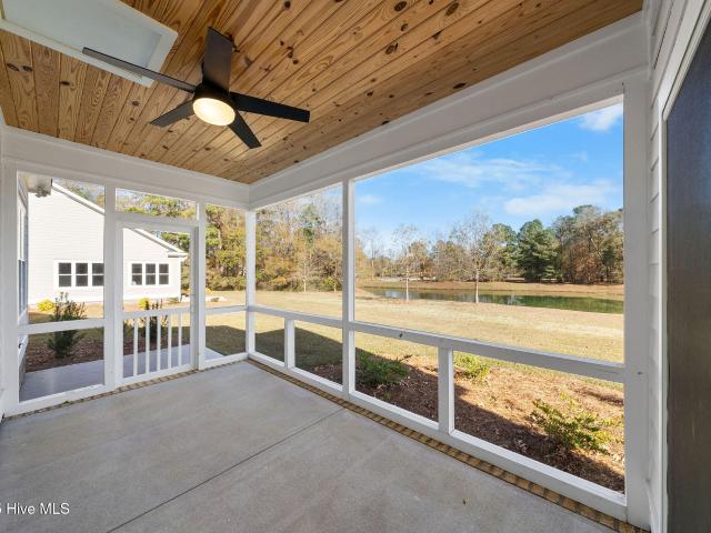 141 Sycamore Lakes Drive