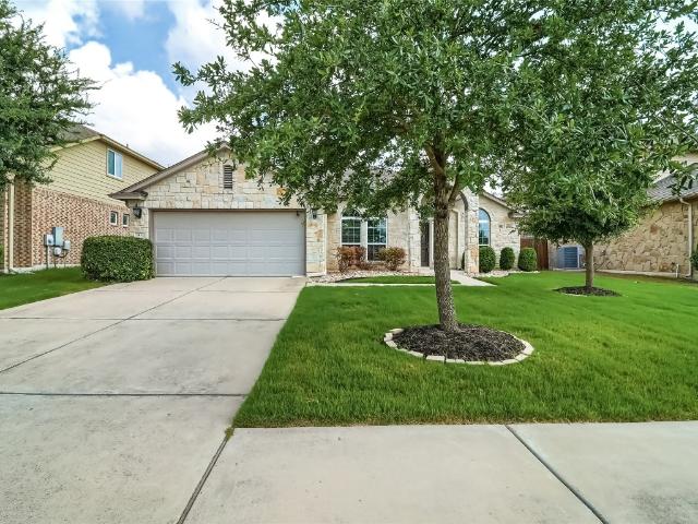 141 Paul Azinger Dr, 3 beds, 2 full baths