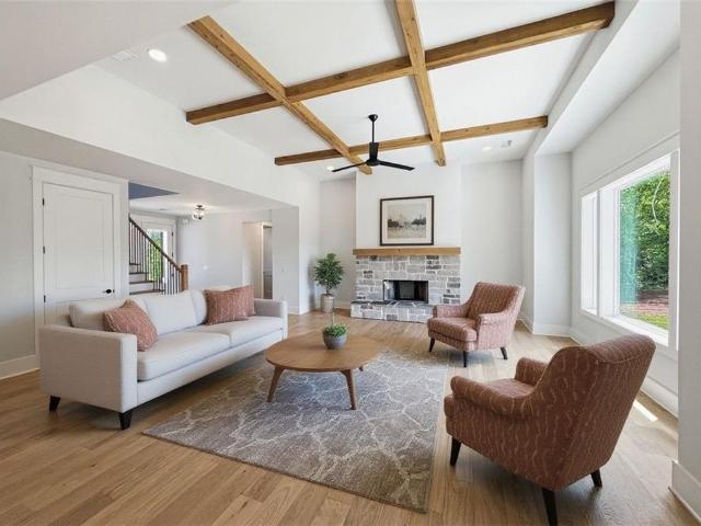 141 Palisade Drive