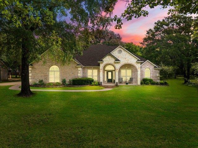 141 Private Road 5944, Yantis, TX 75497