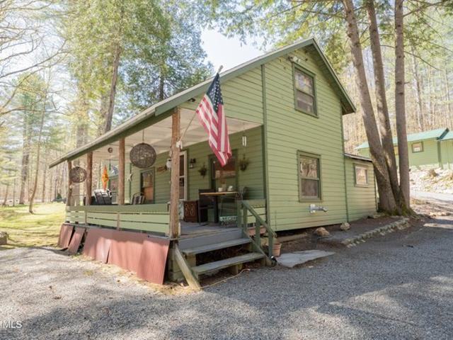141 River Rd, Northville, NY 12134