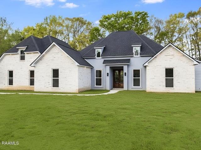 141 Rue De Hunter, Opelousas, LA 70570