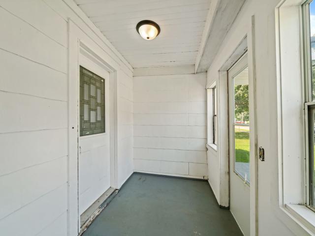 141 W Division Street