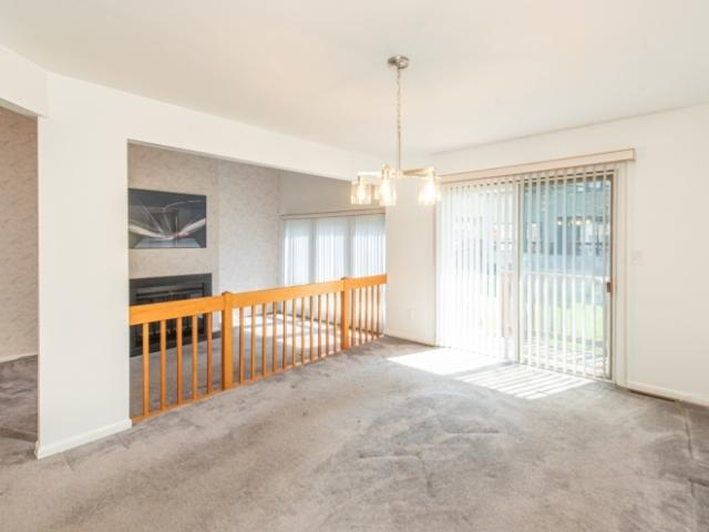 141 Wedgewood Dr18