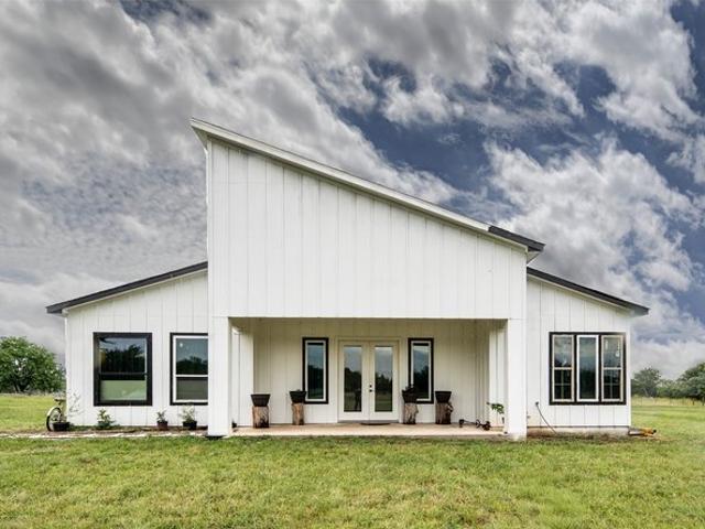 141 Wheelis Loop, Decatur, TX 76234