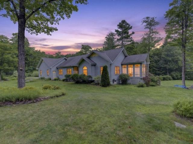 141 Tarbox Rd, Stoddard, NH 03464