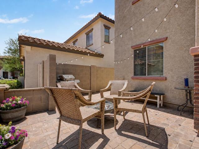 14242 w country gables drive