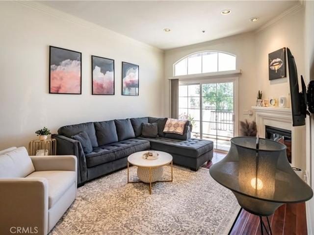 14242 Burbank Blvd Apt 307, Sherman Oaks, CA 91401