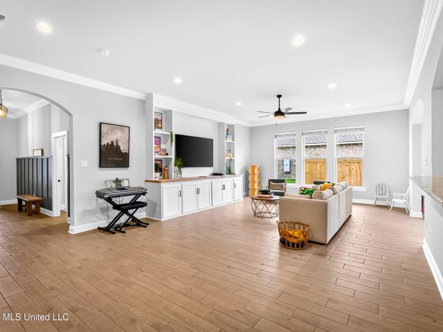14248 Cygnet Cove