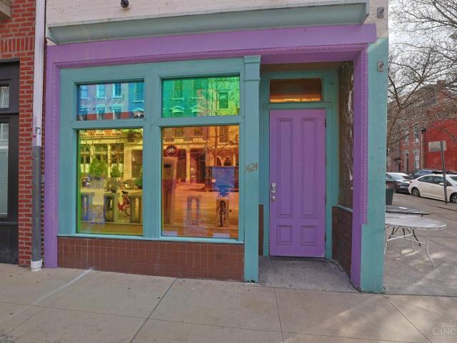 1424 Main Street