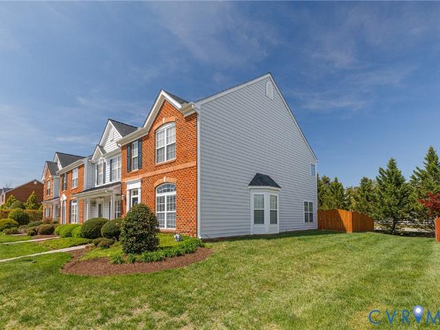 1424 New Haven Court