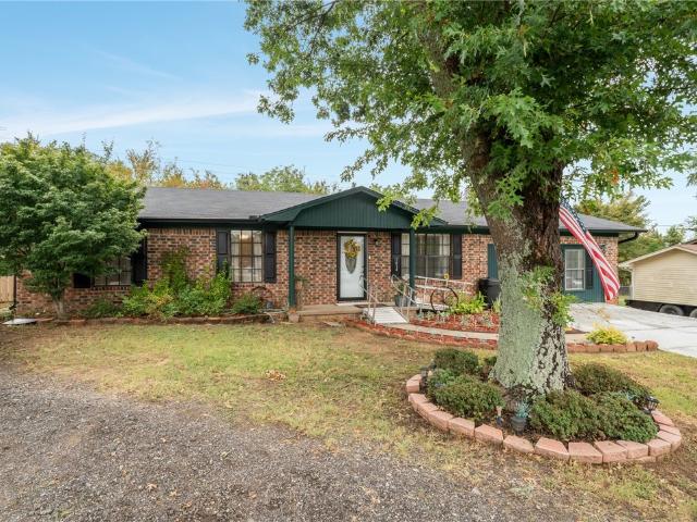 1424 Northwoods Drive