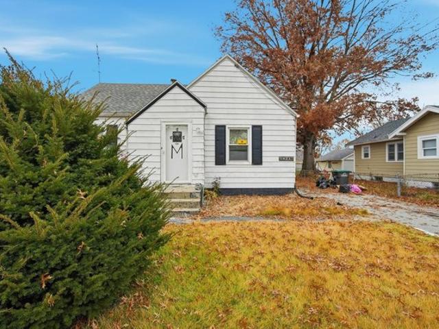 1424 Arthur Ave, Des Moines, IA 50316