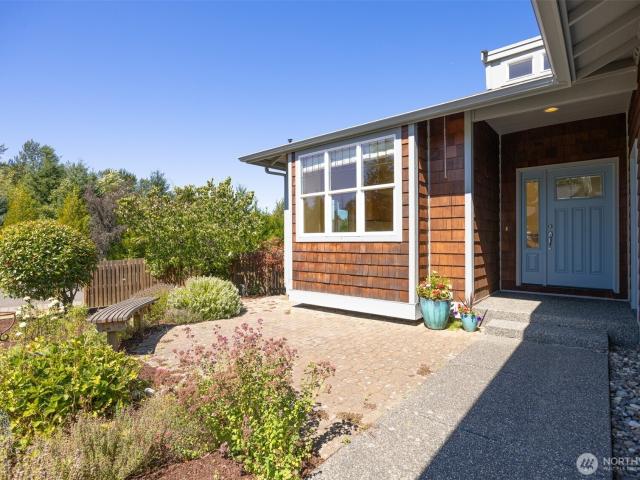 1424 Cascara Court