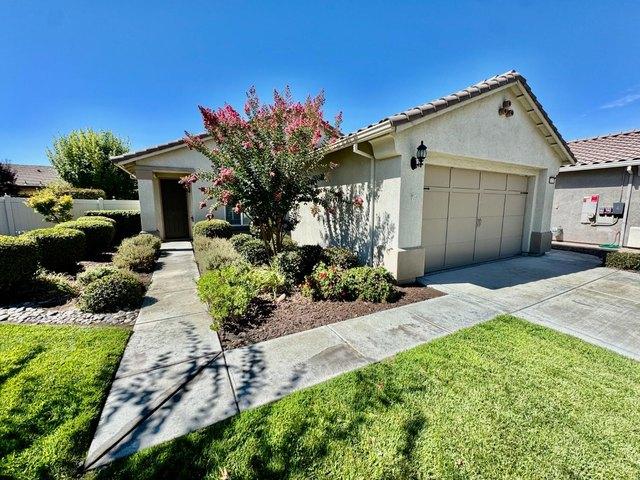 1424 Carriage House St, Manteca, CA 95336