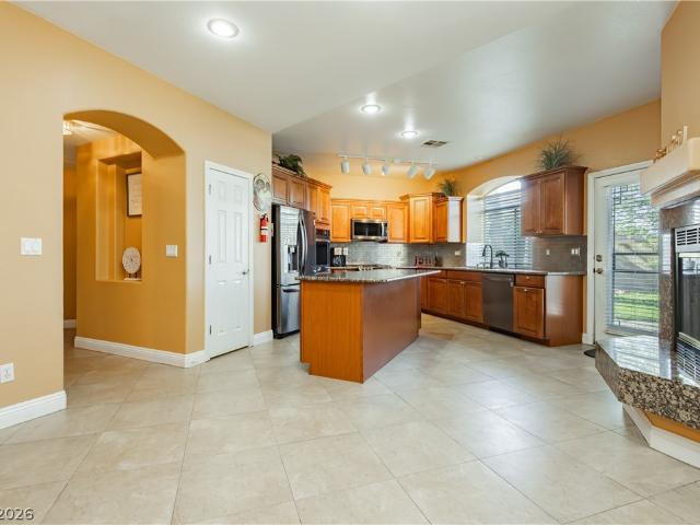 1424 Clipperton Ave, Henderson, NV 89074 | MLS #2771