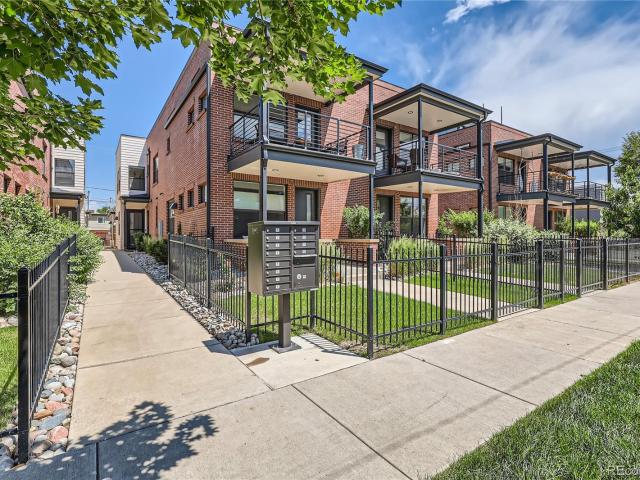 1424 Knox Court