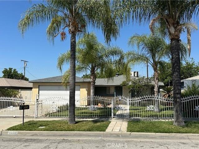 1424 Lynwood Way, Highland, CA 92346