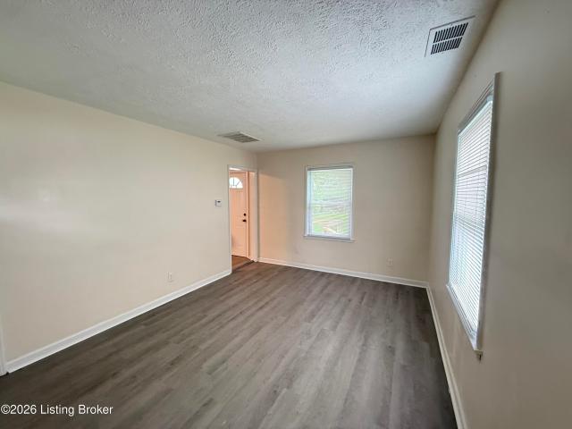 1424 Lillian Ave