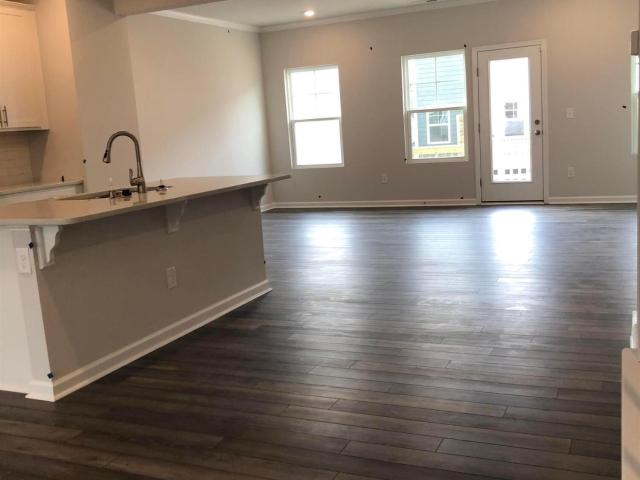1424 Rosepine Drive