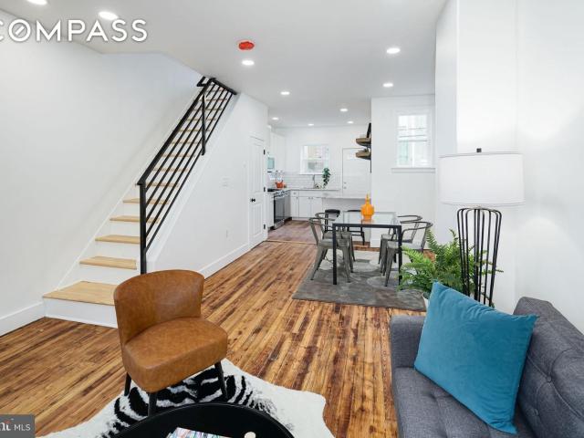 1424 S Marston St, Philadelphia, PA