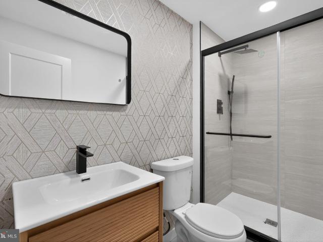 1424 S Ringgold St, Philadelphia, PA 19146 | MLS #PAPH2629