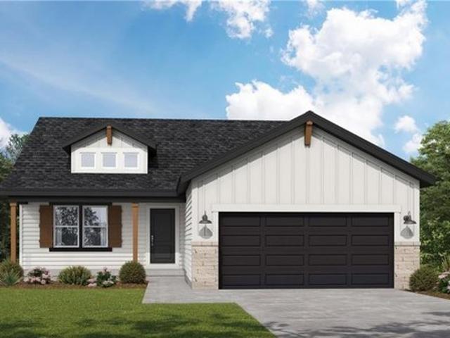 1424 SE Silo St, Lee's Summit, MO 64081