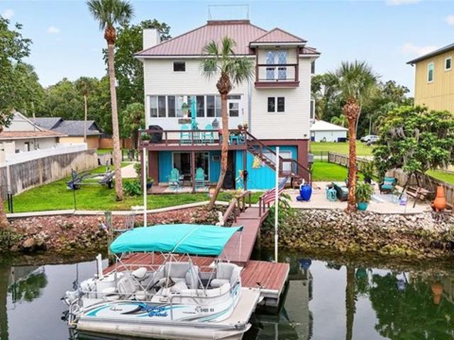 1424 SE 5th Ave, Crystal River, FL 34429