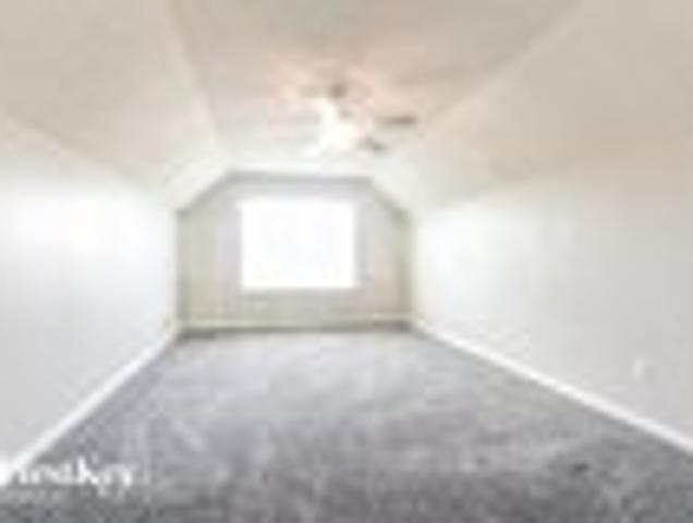 1424 Tuscany Dr, Greenwood, IN 46143 | Realtor. Com