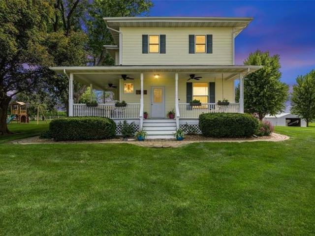 1424 th St, Tipton, IA 52772