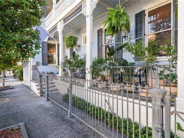 1424 Thalia Street